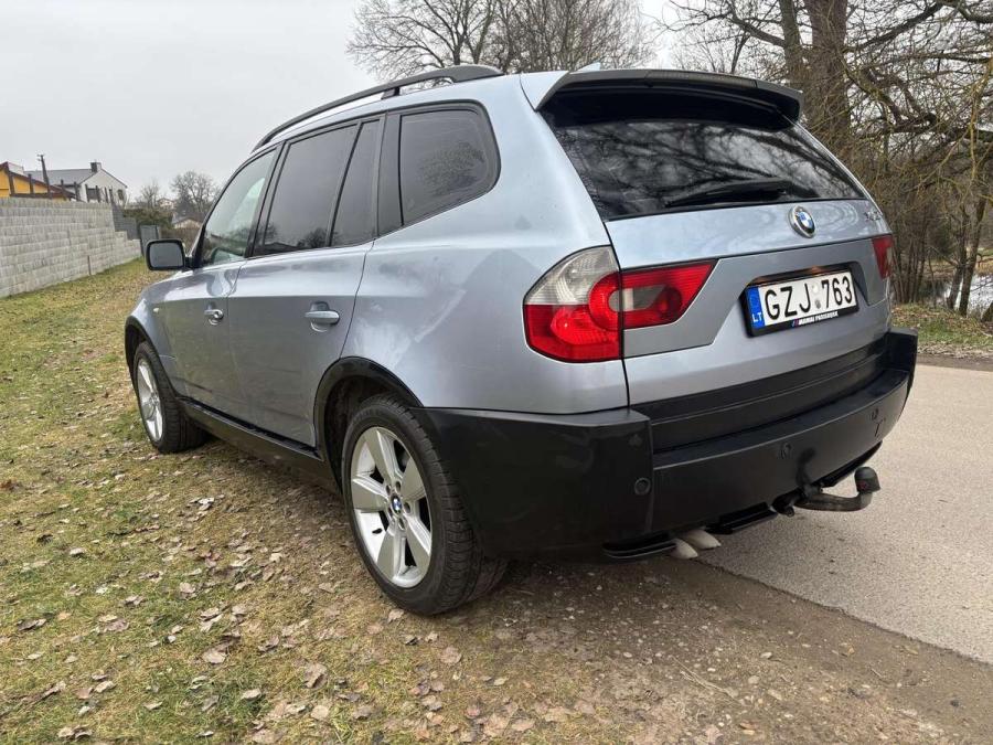 Zils BMW X3 2004 Viļņa, ar dzinēja tilpumu 2.99 L un nobraukumu 292 tūkst. km par 3000 €, foto 12 vietnē AUTOMOTO.COM.LV