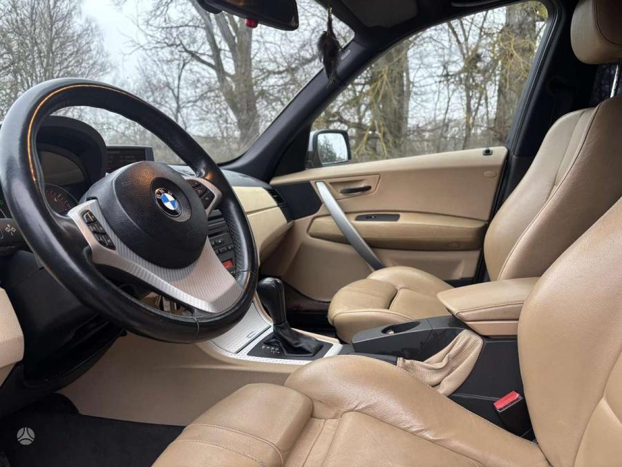 Zils BMW X3 2004 Viļņa, ar dzinēja tilpumu 2.99 L un nobraukumu 292 tūkst. km par 3000 €, foto 17 vietnē AUTOMOTO.COM.LV
