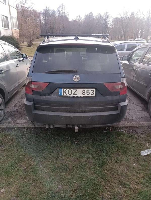 Zils BMW X3 2004 Šauļi, ar dzinēja tilpumu 2.99 L un nobraukumu 381 tūkst. km par 3700 €, foto 2 vietnē AUTOMOTO.COM.LV