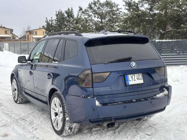 Zils BMW X3 2004 Viļņa, ar dzinēja tilpumu 2.99 L un nobraukumu 350 tūkst. km par 3500 €, foto 3 vietnē AUTOMOTO.COM.LV