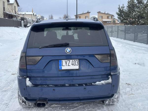 Zils BMW X3 2004 Viļņa, ar dzinēja tilpumu 2.99 L un nobraukumu 350 tūkst. km par 3500 €, foto 4 vietnē AUTOMOTO.COM.LV
