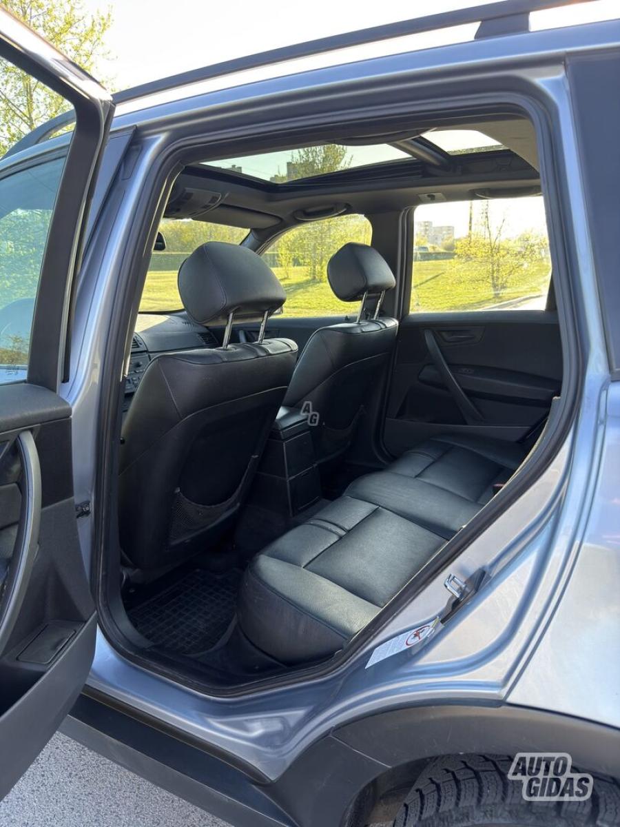 Blue BMW X3 2004 in Vilnius, with an engine capacity of 3.00 L and mileage of 417 thousand km for 2999 €, photo 12 on AUTOMOTO.COM.LV