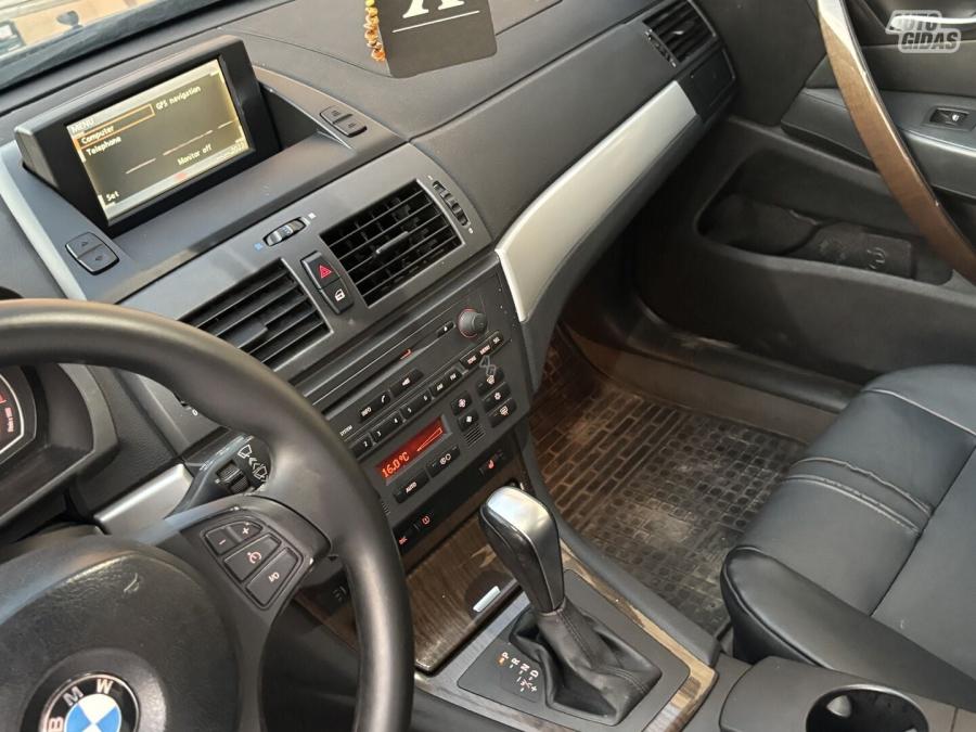 Blue BMW X3 2004 in Kaunas, with an engine capacity of 3.00 L and mileage of 380 thousand km for 2500 €, photo 15 on AUTOMOTO.COM.LV