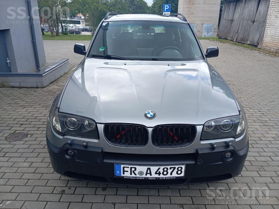 Blue BMW X3 2004 in Riga, with an engine capacity of 3.00 L and mileage of 325 thousand km for 2490 €, photo 3 on AUTOMOTO.COM.LV