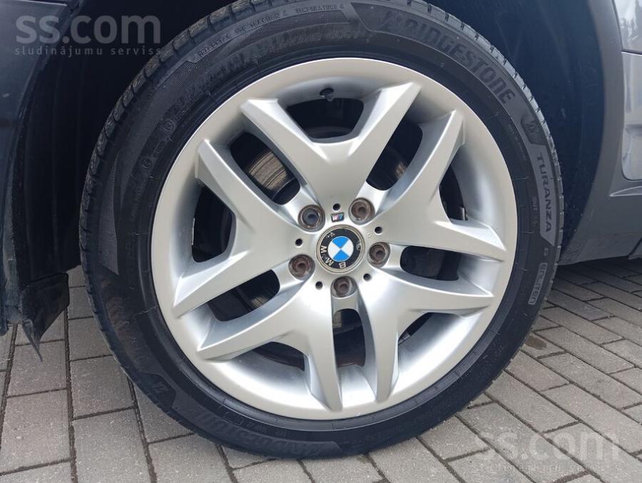 Blue BMW X3 2004 in Riga, with an engine capacity of 3.00 L and mileage of 325 thousand km for 2490 €, photo 13 on AUTOMOTO.COM.LV