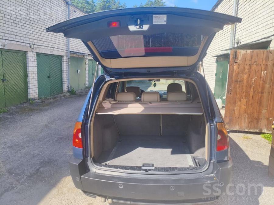 Zils BMW X3 2004 Rīga, ar dzinēja tilpumu 3.00 L un nobraukumu 267 tūkst. km par 2790 €, foto 7 vietnē AUTOMOTO.COM.LV