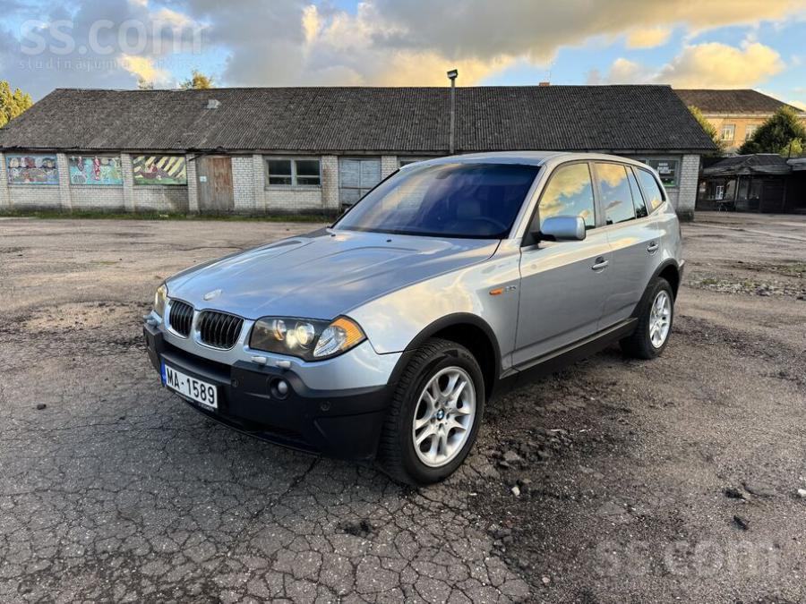 Zils BMW X3 2004 Cēsis, ar dzinēja tilpumu 3.00 L un nobraukumu 398 tūkst. km par 3800 €, foto 1 vietnē AUTOMOTO.COM.LV