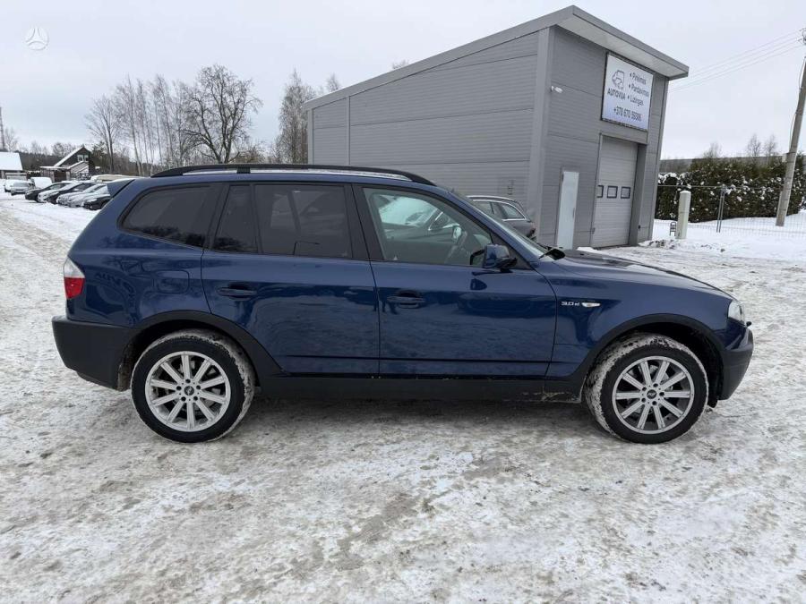 Zils BMW X3 2005 Utena, ar dzinēja tilpumu 2.99 L un nobraukumu 281 tūkst. km par 4200 €, foto 6 vietnē AUTOMOTO.COM.LV
