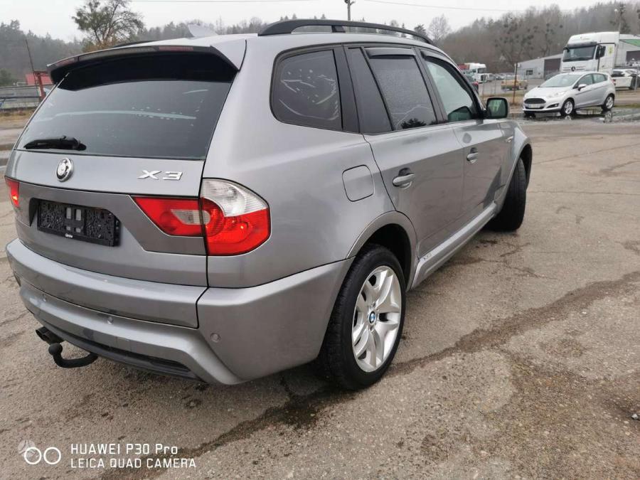 Zils BMW X3 2006 Prienai, ar dzinēja tilpumu 3.00 L un nobraukumu 268 tūkst. km par 4650 €, foto 2 vietnē AUTOMOTO.COM.LV