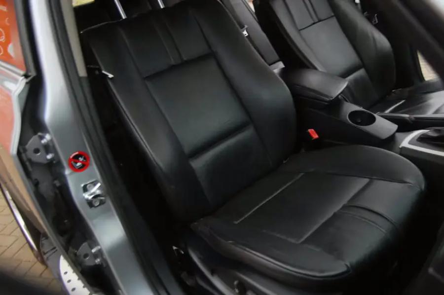 Blue BMW X3 2006 in Jekabpils, with an engine capacity of 3.00 L and mileage of 288 thousand km for 4490 €, photo 14 on AUTOMOTO.COM.LV
