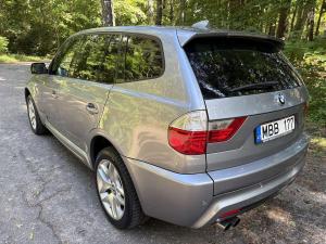 Zils BMW X3 2006 Marijampole, ar dzinēja tilpumu 2.99 L un nobraukumu 320 tūkst. km par 5999 €, foto 9 vietnē AUTOMOTO.COM.LV