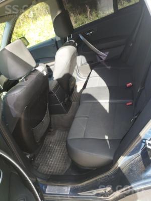Blue BMW X3 2006 in Kuldiga, with an engine capacity of 2.00 L and mileage of 412 thousand km for 2300 €, photo 11 on AUTOMOTO.COM.LV