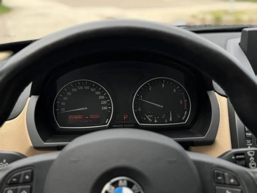 Zils BMW X3 2007 Jūrmala, ar dzinēja tilpumu 2.00 L un nobraukumu 256 tūkst. km par 5290 €, foto 16 vietnē AUTOMOTO.COM.LV