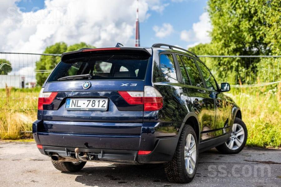 Zils BMW X3 2007 Rīga, ar dzinēja tilpumu 2.00 L un nobraukumu 302 tūkst. km par 5290 €, foto 8 vietnē AUTOMOTO.COM.LV