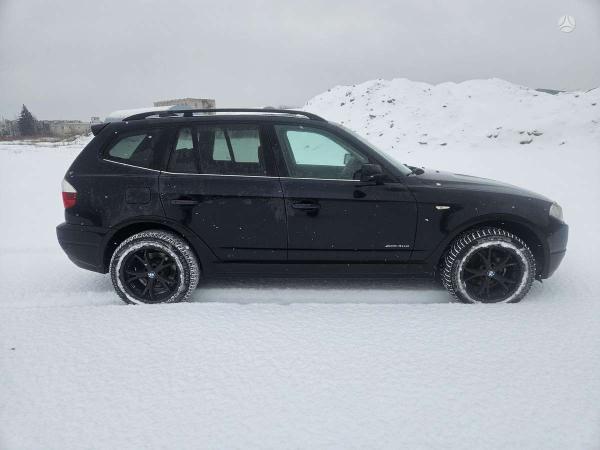 Blue BMW X3 2009 in Panevezys, with an engine capacity of 2.99 L and mileage of 274 thousand km for 4950 €, photo 4 on AUTOMOTO.COM.LV