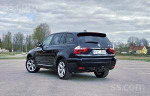 Zils BMW X3 2010 Valmiera, ar dzinēja tilpumu 3.00 L un nobraukumu 334 tūkst. km par 8000 €, foto 3 vietnē AUTOMOTO.COM.LV