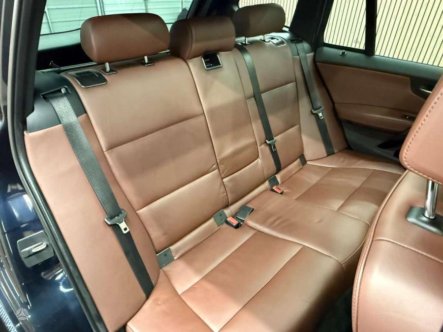 Zils BMW X3 2010 Marijampole, ar dzinēja tilpumu 2.00 L un nobraukumu 204 tūkst. km par 7250 €, foto 16 vietnē AUTOMOTO.COM.LV