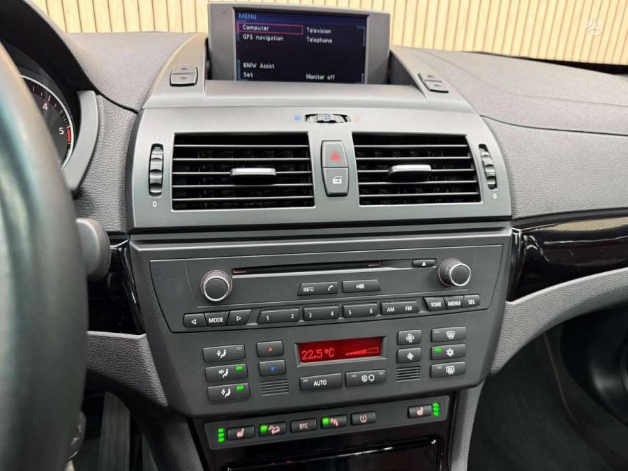 Zils BMW X3 2010 Marijampole, ar dzinēja tilpumu 2.00 L un nobraukumu 204 tūkst. km par 7250 €, foto 25 vietnē AUTOMOTO.COM.LV
