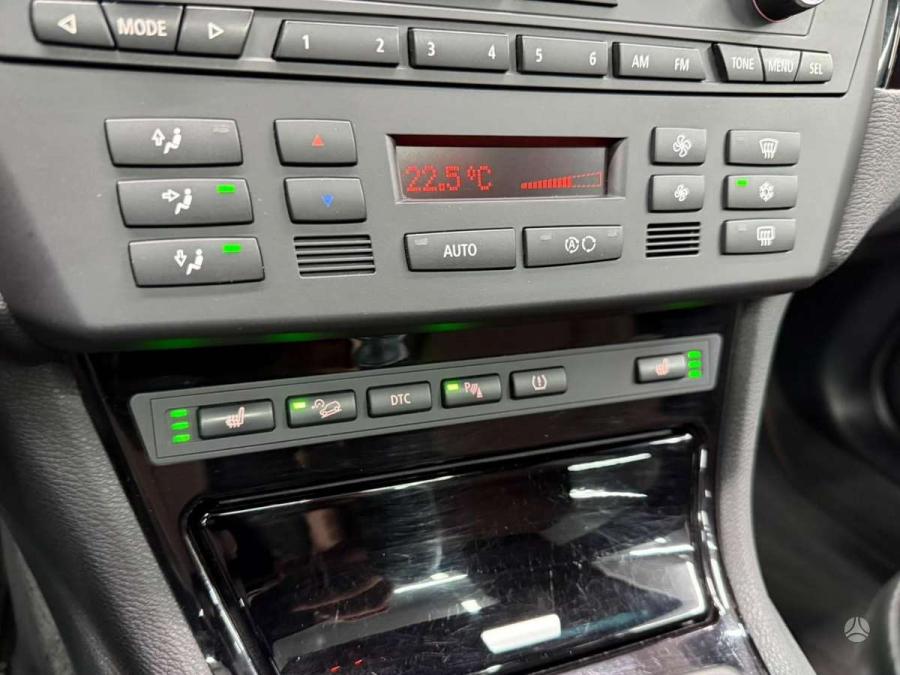 Zils BMW X3 2010 Marijampole, ar dzinēja tilpumu 2.00 L un nobraukumu 204 tūkst. km par 7250 €, foto 27 vietnē AUTOMOTO.COM.LV