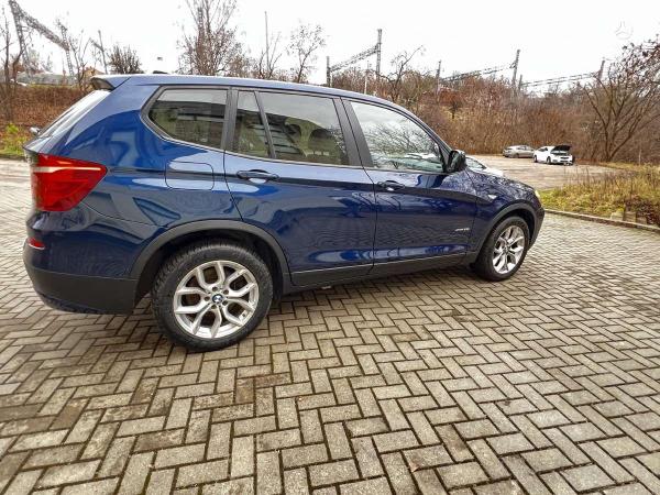 Blue BMW X3 2011 in Vilnius, with an engine capacity of 2.98 L and mileage of 348 thousand km for 9000 €, photo 4 on AUTOMOTO.COM.LV