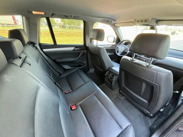 Blue BMW X3 2011 in Riga, with an engine capacity of 2.00 L and mileage of 286 thousand km for 11790 €, photo 3 on AUTOMOTO.COM.LV