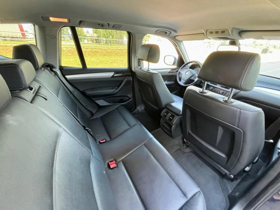 Blue BMW X3 2011 in Riga, with an engine capacity of 2.00 L and mileage of 286 thousand km for 11790 €, photo 4 on AUTOMOTO.COM.LV