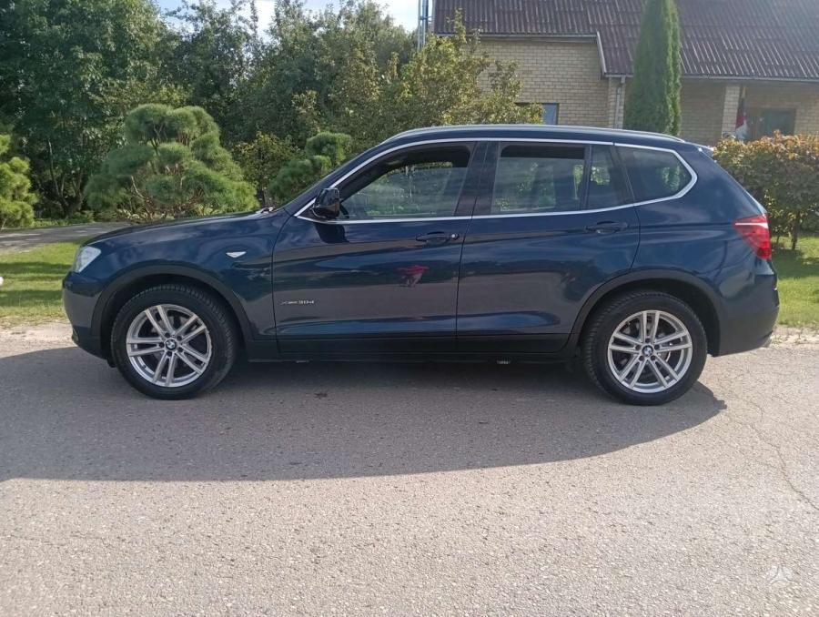Blue BMW X3 2011 in Utena, with an engine capacity of 2.99 L and mileage of 290 thousand km for 9650 €, photo 7 on AUTOMOTO.COM.LV