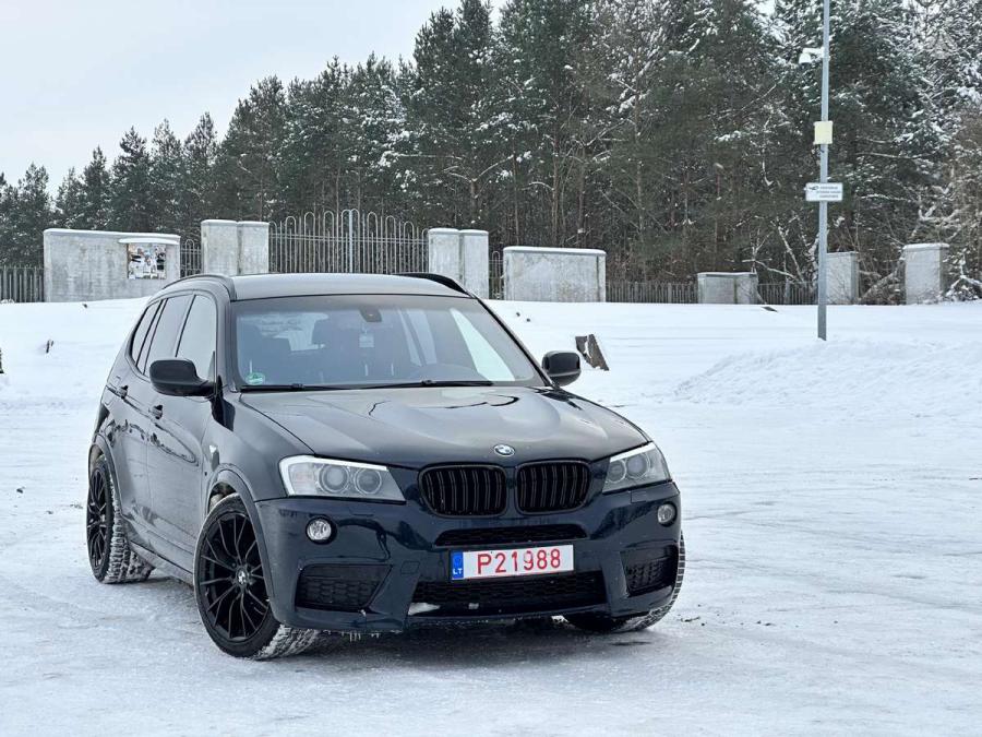 Blue BMW X3 2012 in Vilnius, with an engine capacity of 2.99 L and mileage of 220 thousand km for 10999 €, photo 4 on AUTOMOTO.COM.LV