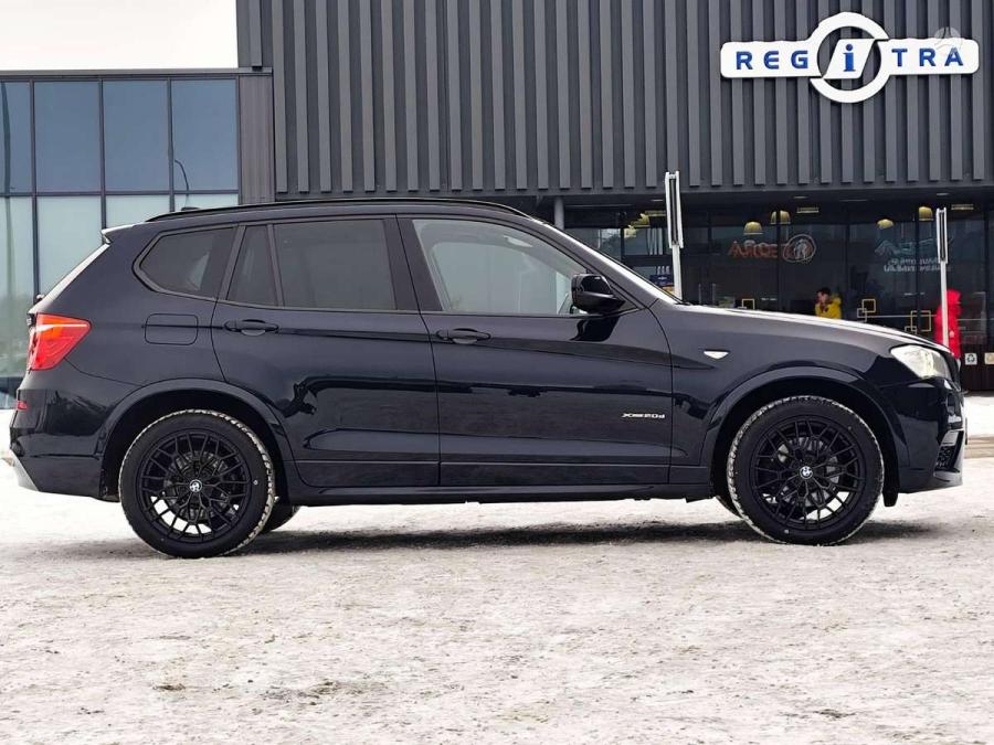Blue BMW X3 2012 in Siauliai, with an engine capacity of 2.00 L and mileage of 240 thousand km for 12950 €, photo 14 on AUTOMOTO.COM.LV