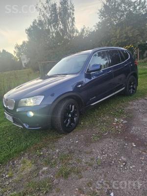 Blue BMW X3 2012 in Riga, with an engine capacity of 3.00 L and mileage of 332 thousand km for 5900 €, photo 5 on AUTOMOTO.COM.LV
