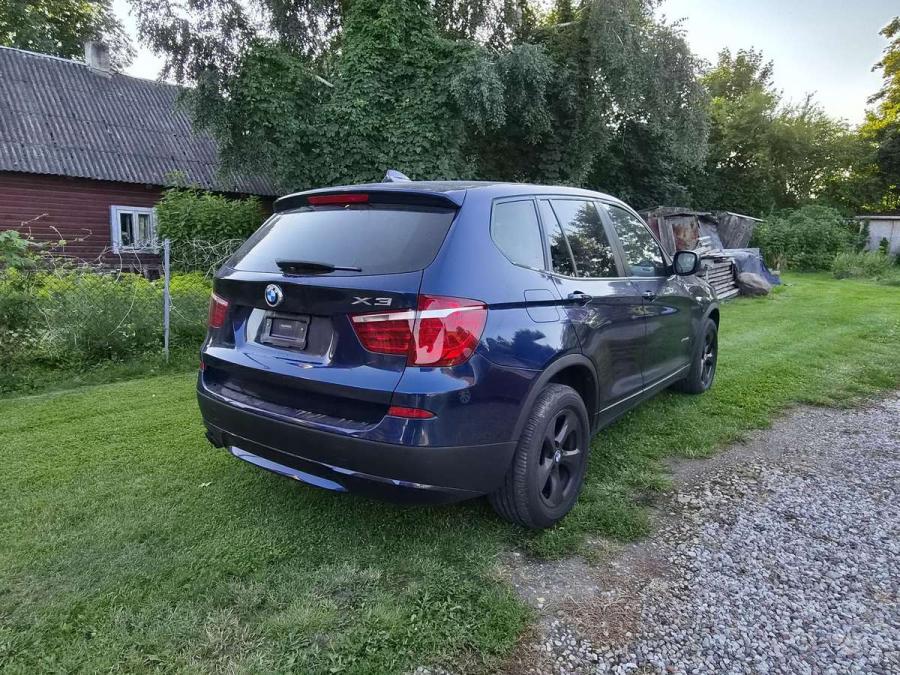 Blue BMW X3 2012 in Kaisiadorys, with an engine capacity of 2.98 L and mileage of 277 thousand km for 4700 €, photo 7 on AUTOMOTO.COM.LV