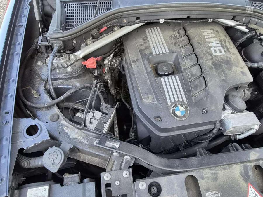 Blue BMW X3 2012 in Kaisiadorys, with an engine capacity of 2.98 L and mileage of 277 thousand km for 4700 €, photo 19 on AUTOMOTO.COM.LV