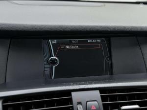Zils BMW X3 2012 Viļņa, ar dzinēja tilpumu 2.00 L un nobraukumu 437 tūkst. km par 6900 €, foto 28 vietnē AUTOMOTO.COM.LV
