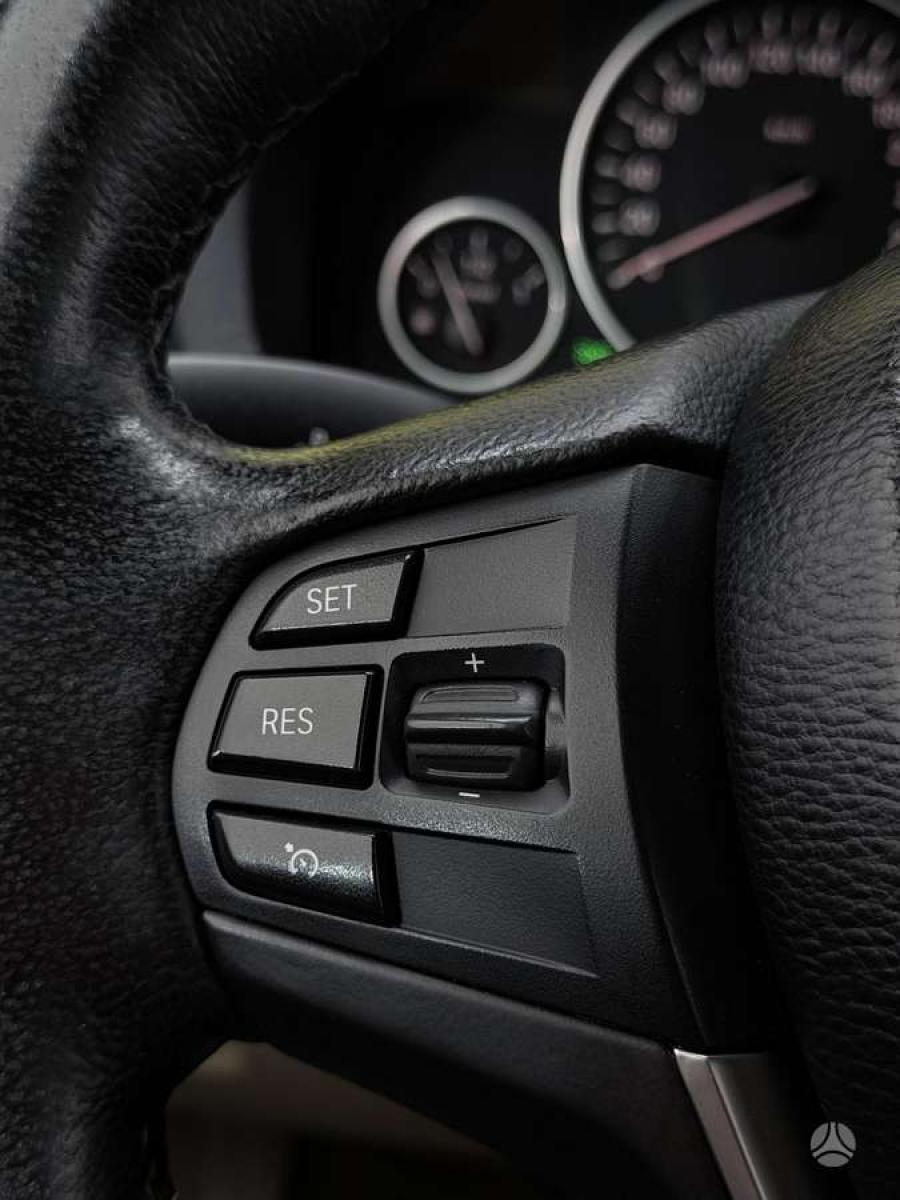 Zils BMW X3 2012 Viļņa, ar dzinēja tilpumu 2.00 L un nobraukumu 437 tūkst. km par 6900 €, foto 30 vietnē AUTOMOTO.COM.LV