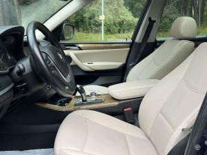 Blue BMW X3 2013 in Vilnius, with an engine capacity of 3.00 L and mileage of 236 thousand km for 5900 €, photo 10 on AUTOMOTO.COM.LV
