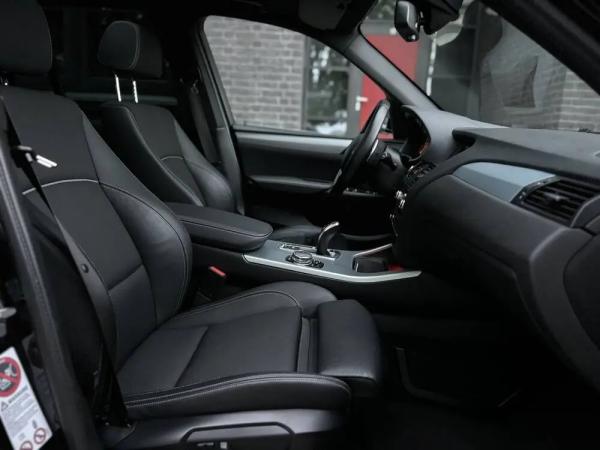Blue BMW X3 2014 in Riga, with an engine capacity of 3.00 L and mileage of 165 thousand km for 18900 €, photo 9 on AUTOMOTO.COM.LV