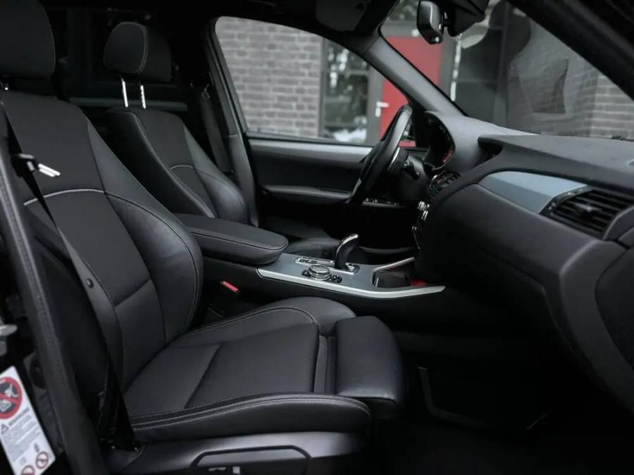 Blue BMW X3 2014 in Riga, with an engine capacity of 3.00 L and mileage of 165 thousand km for 18900 €, photo 10 on AUTOMOTO.COM.LV