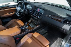 Zils BMW X3 2014 Viļņa, ar dzinēja tilpumu 3.00 L un nobraukumu 162 tūkst. km par 14000 €, foto 27 vietnē AUTOMOTO.COM.LV