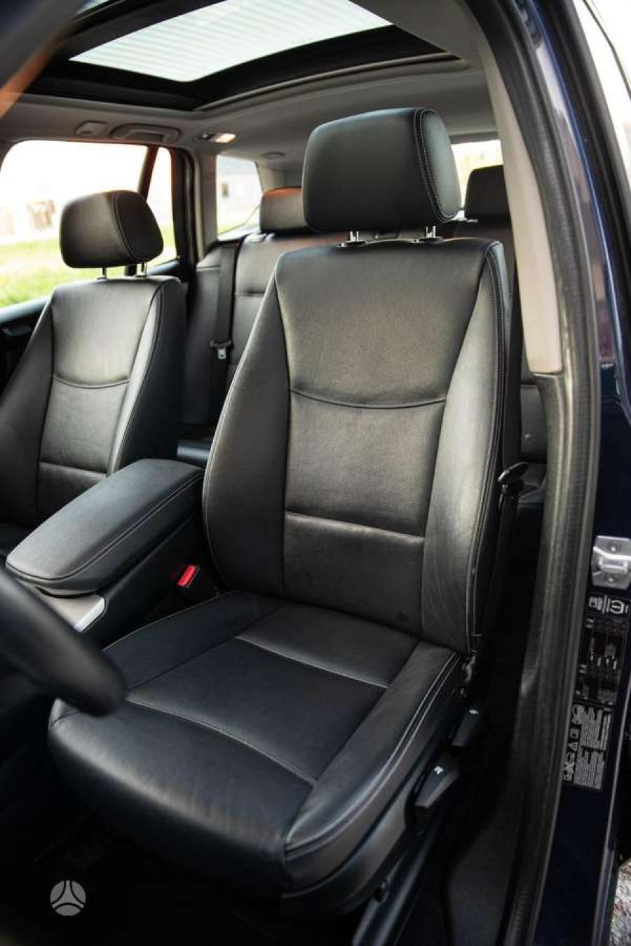 Blue BMW X3 2014 in Elektrenai, with an engine capacity of 2.00 L and mileage of 251 thousand km for 13800 €, photo 16 on AUTOMOTO.COM.LV
