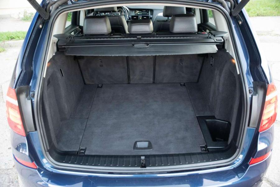Blue BMW X3 2014 in Elektrenai, with an engine capacity of 2.00 L and mileage of 251 thousand km for 13800 €, photo 45 on AUTOMOTO.COM.LV