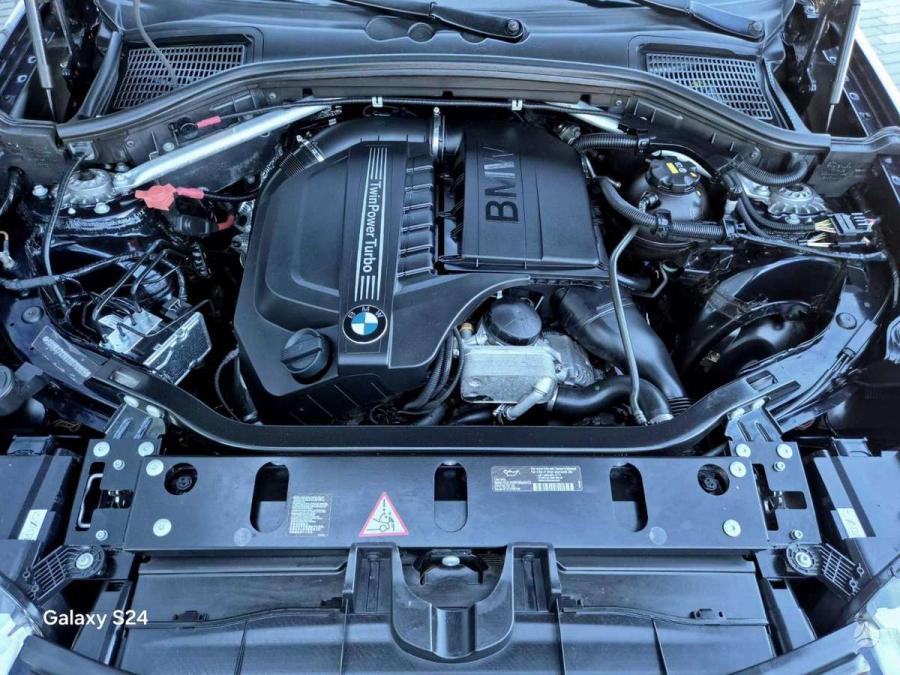 Zils BMW X3 2014 Šauļi, ar dzinēja tilpumu 3.00 L un nobraukumu 210 tūkst. km par 10750 €, foto 24 vietnē AUTOMOTO.COM.LV