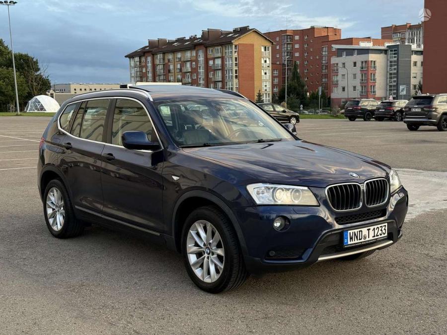 Blue BMW X3 2014 in Klaipeda, with an engine capacity of 2.00 L and mileage of 230 thousand km for 8999 €, photo 20 on AUTOMOTO.COM.LV