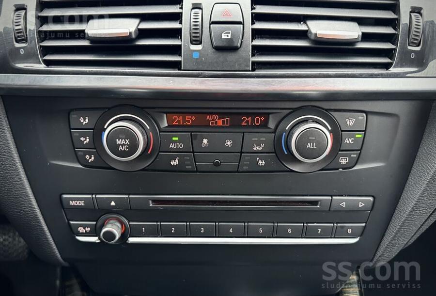Zils BMW X3 2014 Rēzekne, ar dzinēja tilpumu 2.00 L un nobraukumu 249 tūkst. km par 8990 €, foto 24 vietnē AUTOMOTO.COM.LV