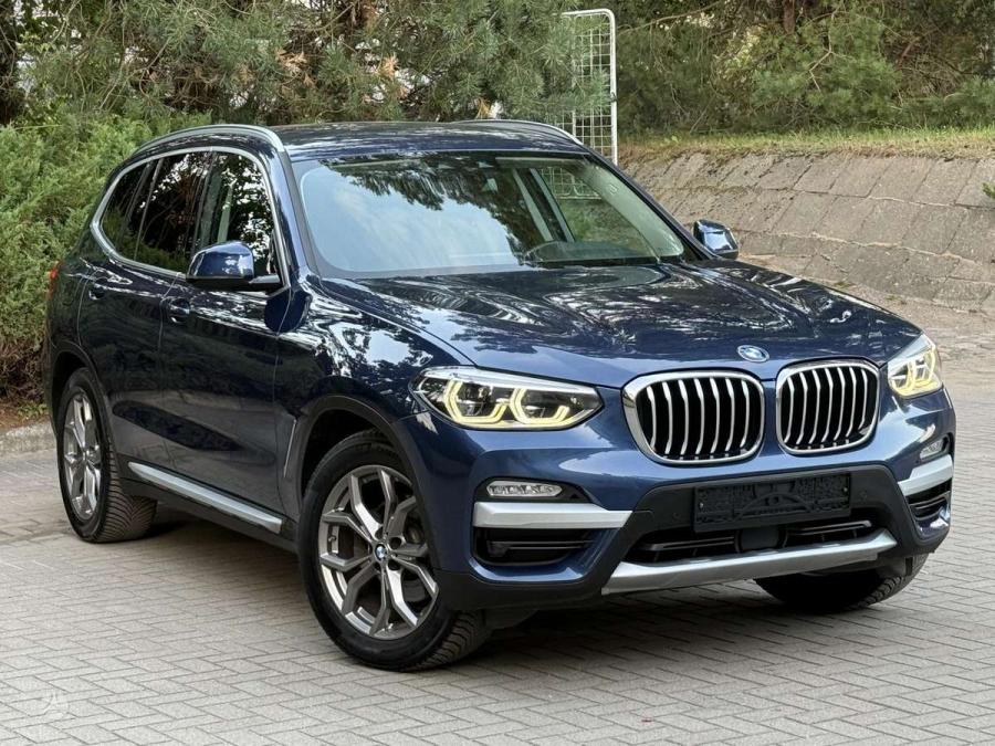Blue BMW X3 2017 in Prienai, with an engine capacity of 2.00 L and mileage of 238 thousand km for 19400 €, photo 3 on AUTOMOTO.COM.LV