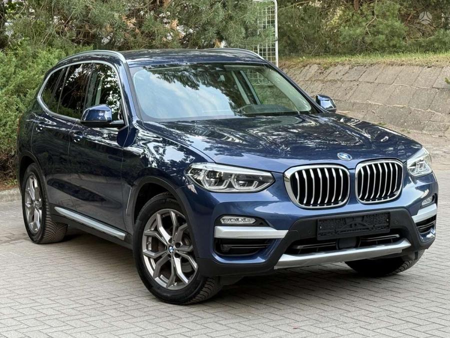 Blue BMW X3 2017 in Prienai, with an engine capacity of 2.00 L and mileage of 238 thousand km for 19400 €, photo 7 on AUTOMOTO.COM.LV