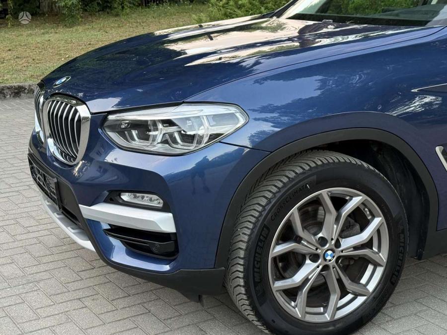 Blue BMW X3 2017 in Prienai, with an engine capacity of 2.00 L and mileage of 238 thousand km for 19400 €, photo 17 on AUTOMOTO.COM.LV