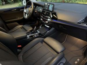 Blue BMW X3 2017 in Prienai, with an engine capacity of 2.00 L and mileage of 238 thousand km for 19400 €, photo 33 on AUTOMOTO.COM.LV