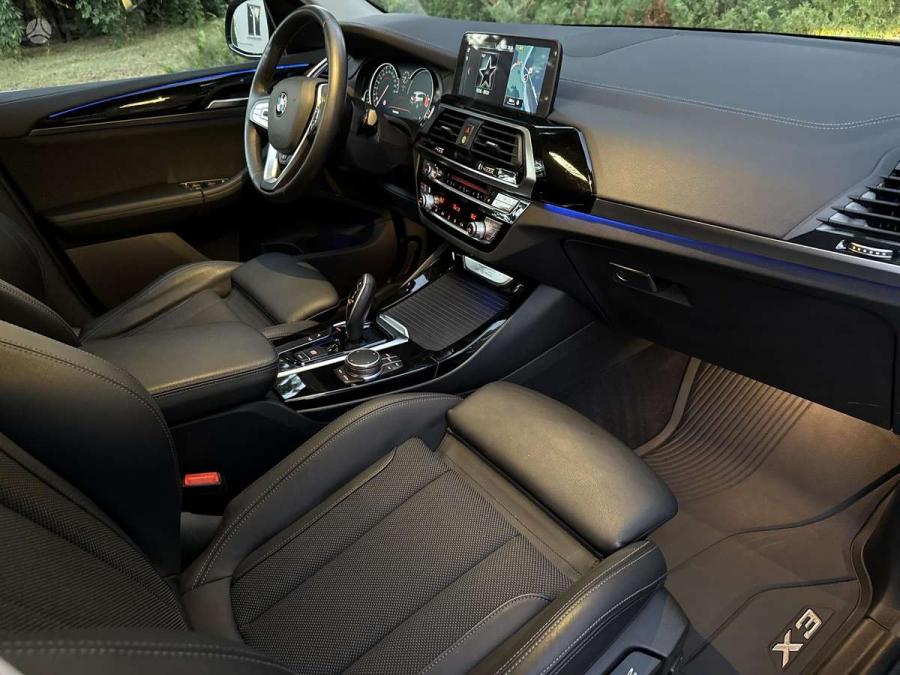 Blue BMW X3 2017 in Prienai, with an engine capacity of 2.00 L and mileage of 238 thousand km for 19400 €, photo 33 on AUTOMOTO.COM.LV