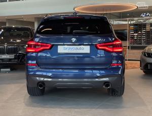 Blue BMW X3 2017 in Vilnius, with an engine capacity of 3.00 L and mileage of 192 thousand km for 26991 €, photo 6 on AUTOMOTO.COM.LV