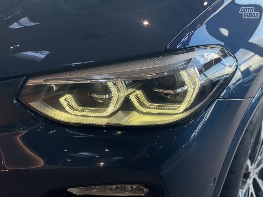 Blue BMW X3 2017 in Vilnius, with an engine capacity of 3.00 L and mileage of 192 thousand km for 26991 €, photo 9 on AUTOMOTO.COM.LV